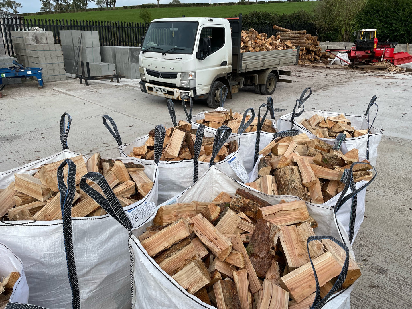 Firewood Tipper Load (3.2M x 2M) – Aghalee Building Supplies